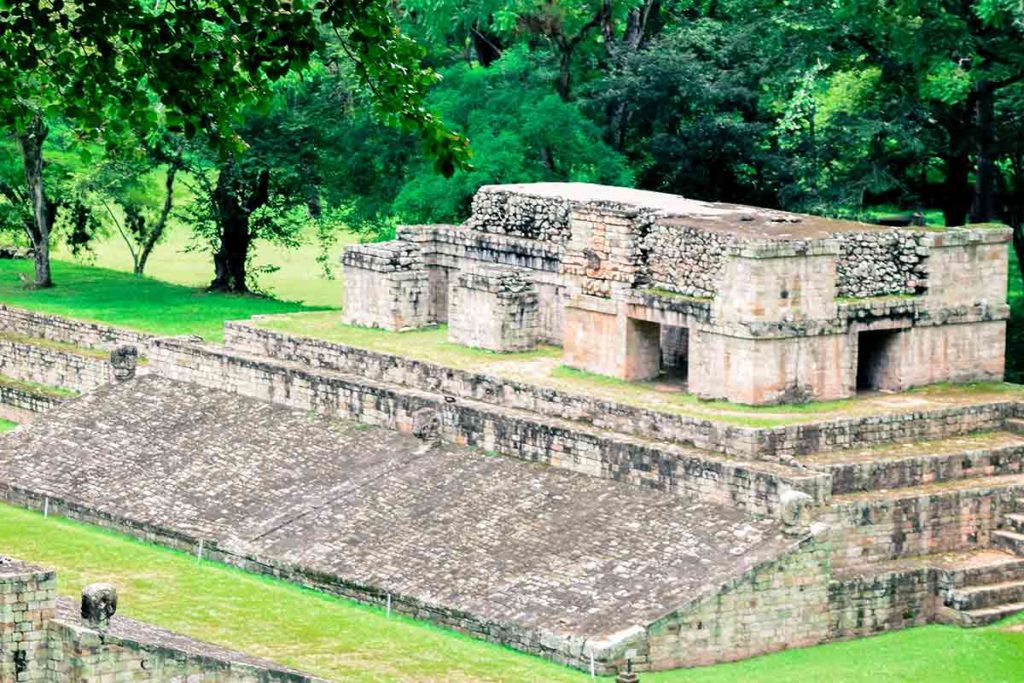Backpacking Honduras Itinerary